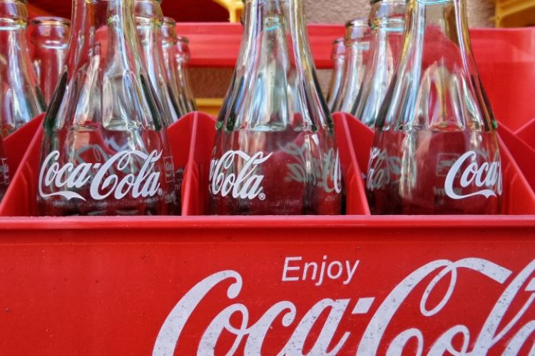 15 Ice-Cold Facts about Coca Cola - WiseApp | Brain Game